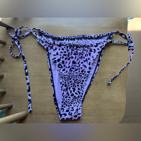 XOXO | Swim | Xoxo Lilac Black Animal Print Cheeky Bikini Bottoms Size ...